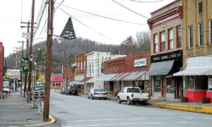10 Secluded Towns in the Heart of West Virginia’s Allegheny Plateau ...