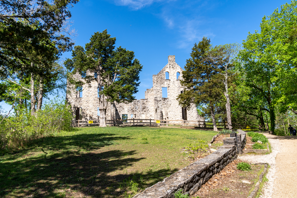 10 Secluded Towns in the Northern Missouri Ozarks with Rich Cultural ...