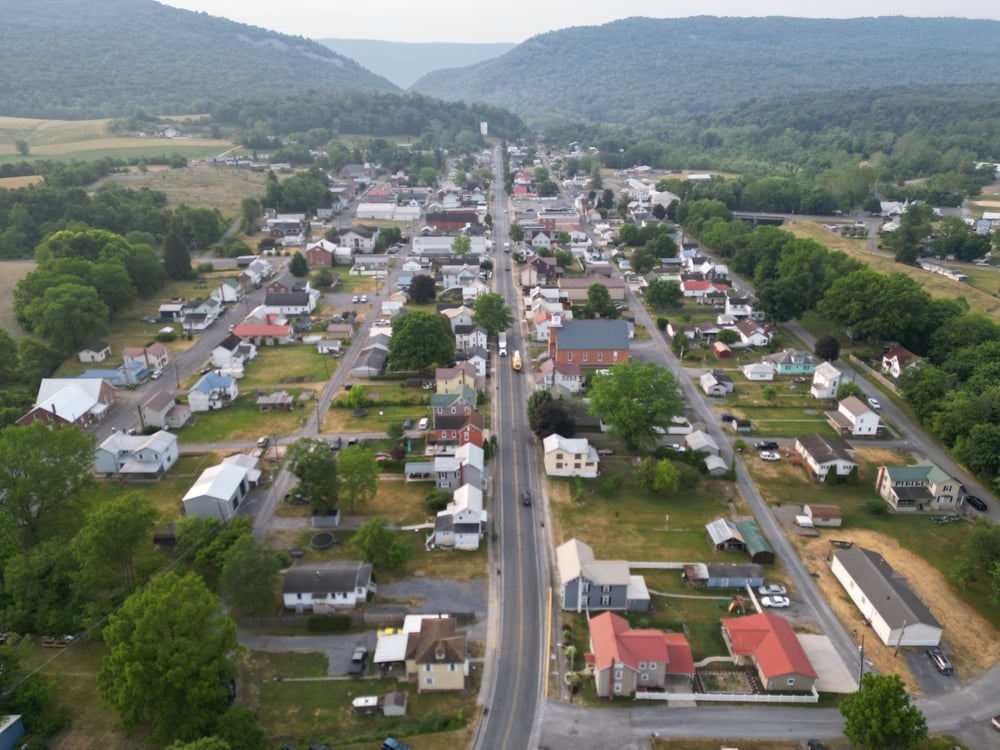 10 Secluded Towns in the Central Pennsylvania Ridge and Valley Region ...