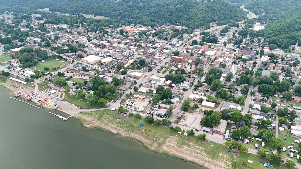 15 Iconic Small Towns in the Midwest USA with Perfectly Preserved Main ...