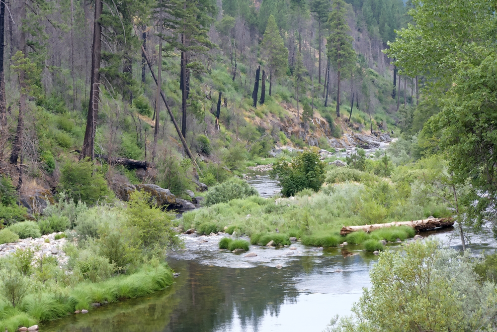10 Secluded Towns in the Central Sierra Nevada Mountain Range Feature ...