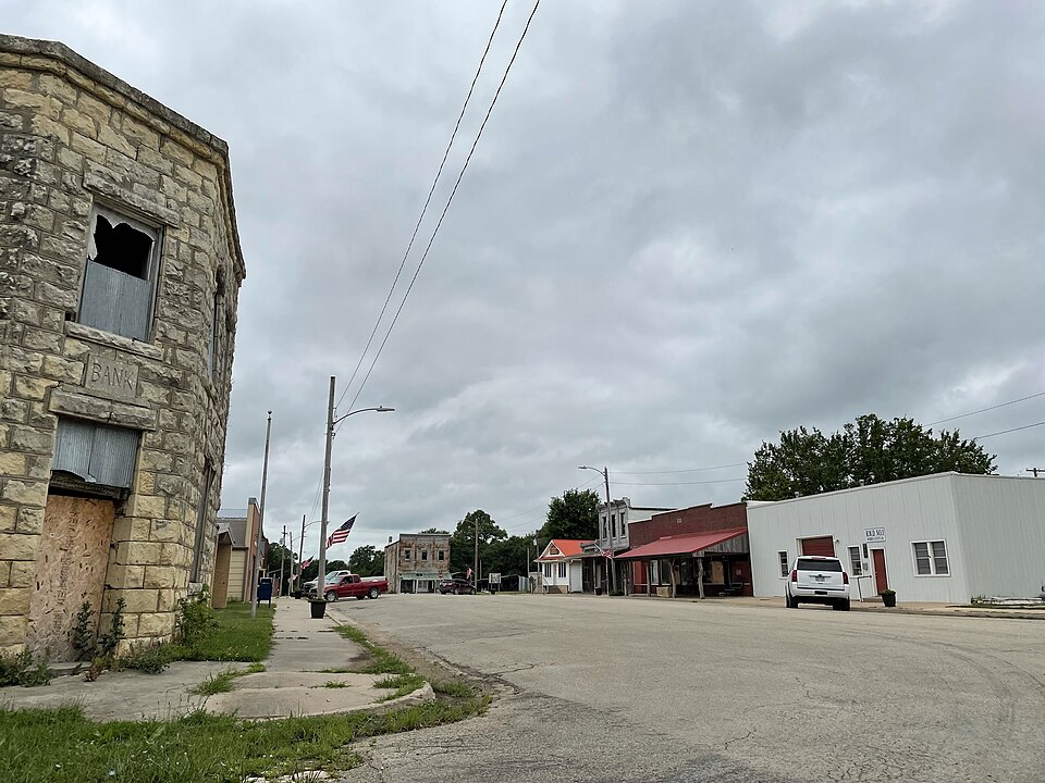 10 of the Most Secluded Towns in the Flint Hills (Spans Eastern Kansas ...