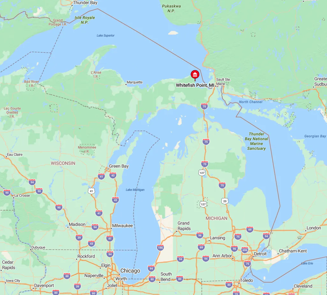 20 Great Lakes Small Towns in the Midwest Where Lighthouses Steal the ...