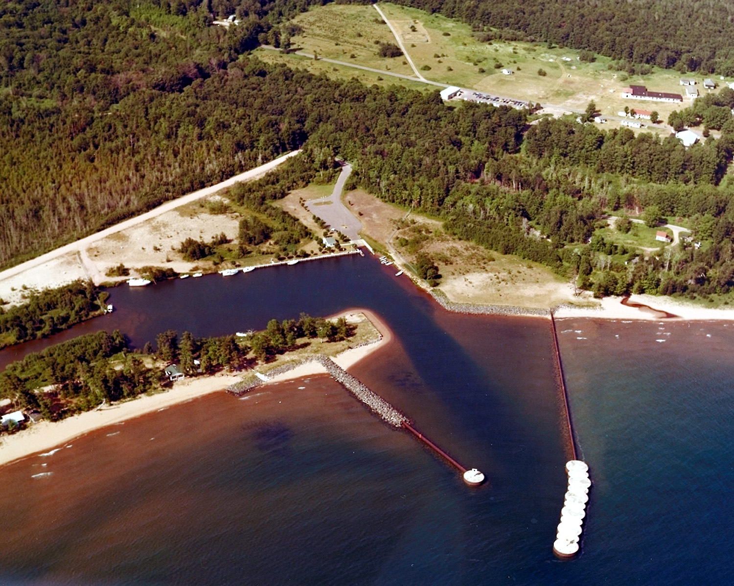 These are 10 of the Most Secluded Small Communities in Michigan Perfect ...