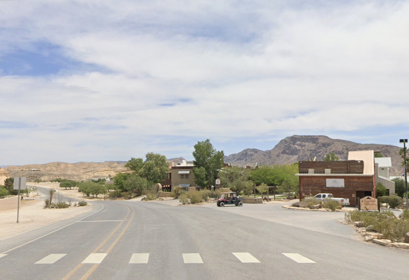 10 Secluded Towns Nestled in the Desert Landscape Around Texas ...