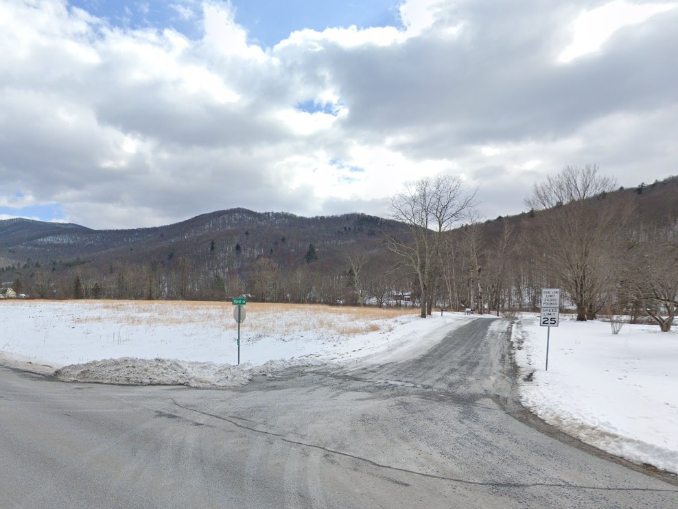 10 Secluded Towns In and Around Vermont’s Glastenbury Mountain Where ...