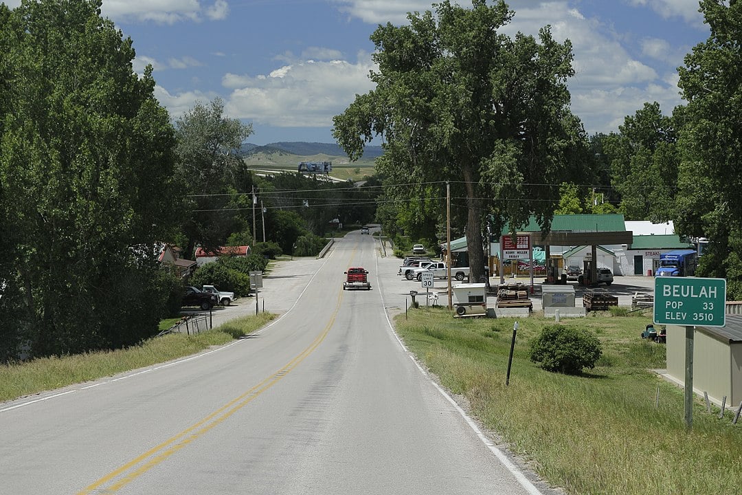 Welcome to 10 Secluded Neighborhoods in Wyoming Wide Open and Wild ...