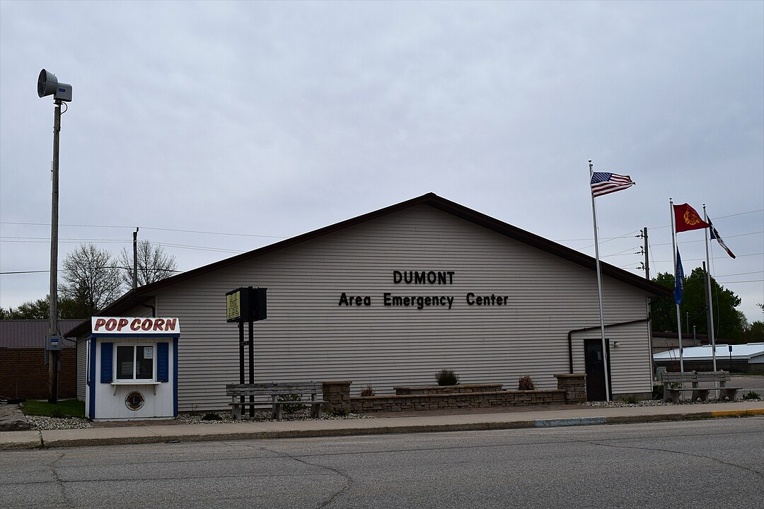 10 Secluded Neighborhoods in Iowa’s River Valleys Carve Out Their Own ...