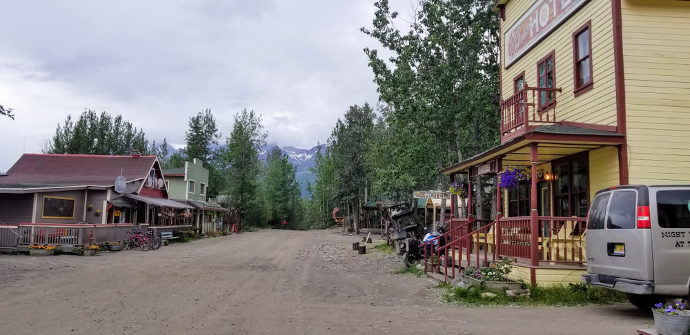 15 Small Towns in Alaska Where You Can Explore Glaciers in Their ...