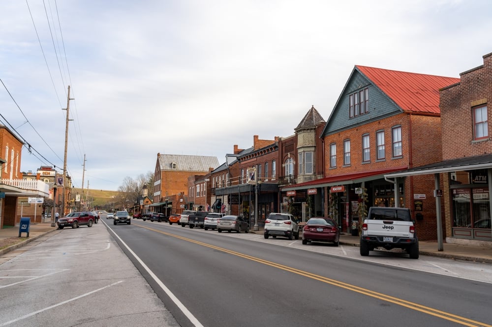 16 Small American Towns Where Charming Victorian-Era Architecture Still ...