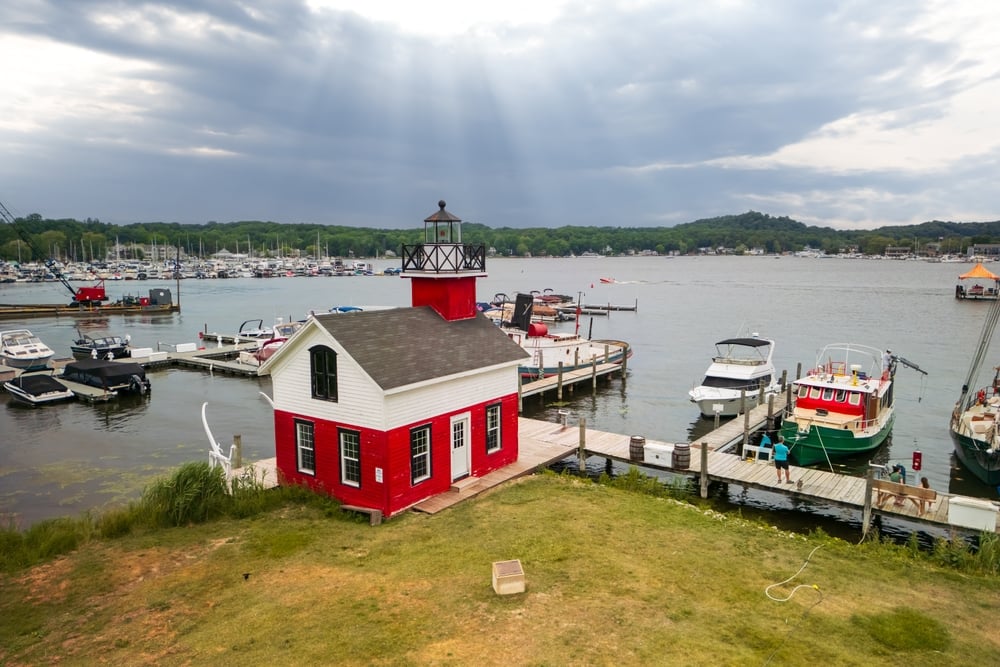 15 of the Best Lakeshore Retreats in South Michigan for Summer Fun and ...