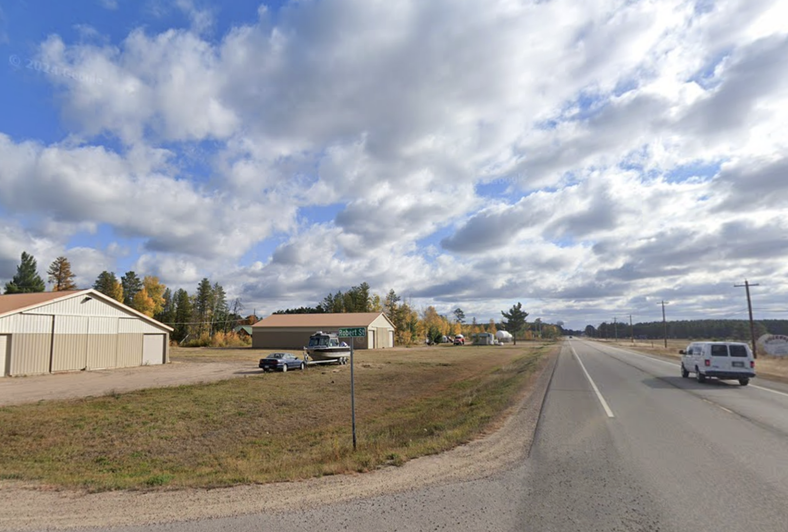10 Secluded Neighborhoods Among the Forested Trails in Minnesota’s ...