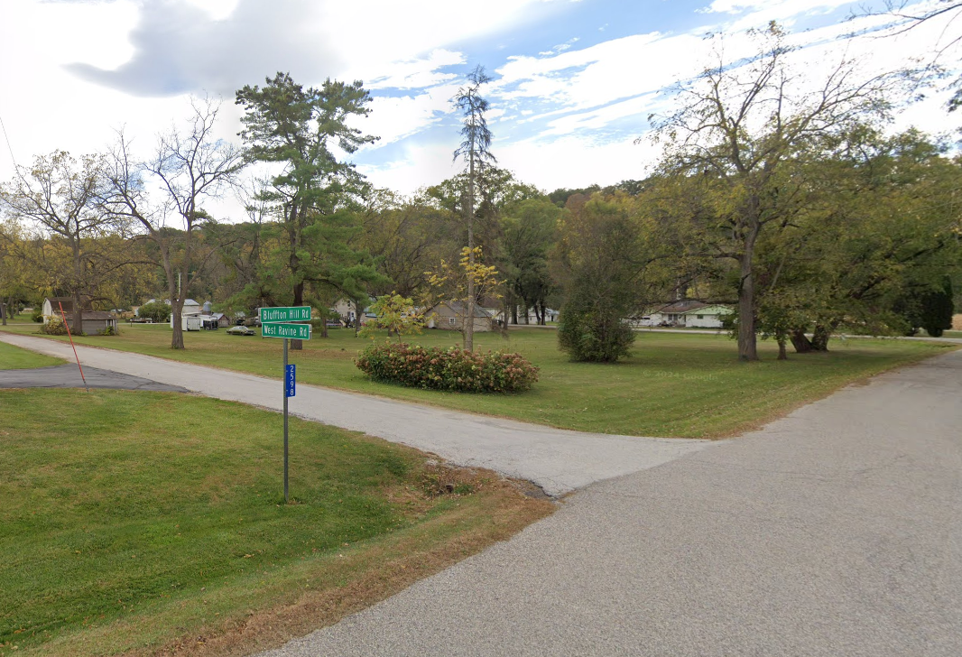 10 Secluded Neighborhoods in Iowa’s River Valleys Carve Out Their Own ...