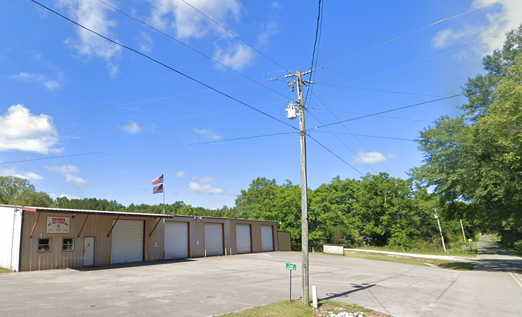 10 Secluded Neighborhoods Embedded in the Backroads of Southern ...