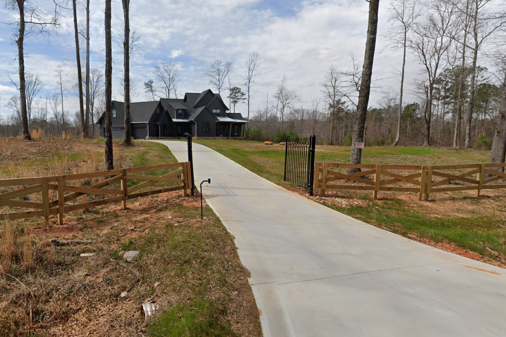 10 Secluded Neighborhoods Settled into the Quiet Pockets of Georgia's ...