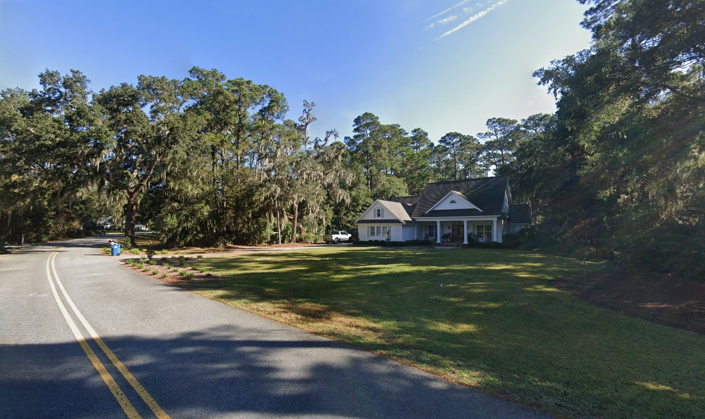 10 Secluded Neighborhoods Woven into the Landscape of Georgia’s Golden ...