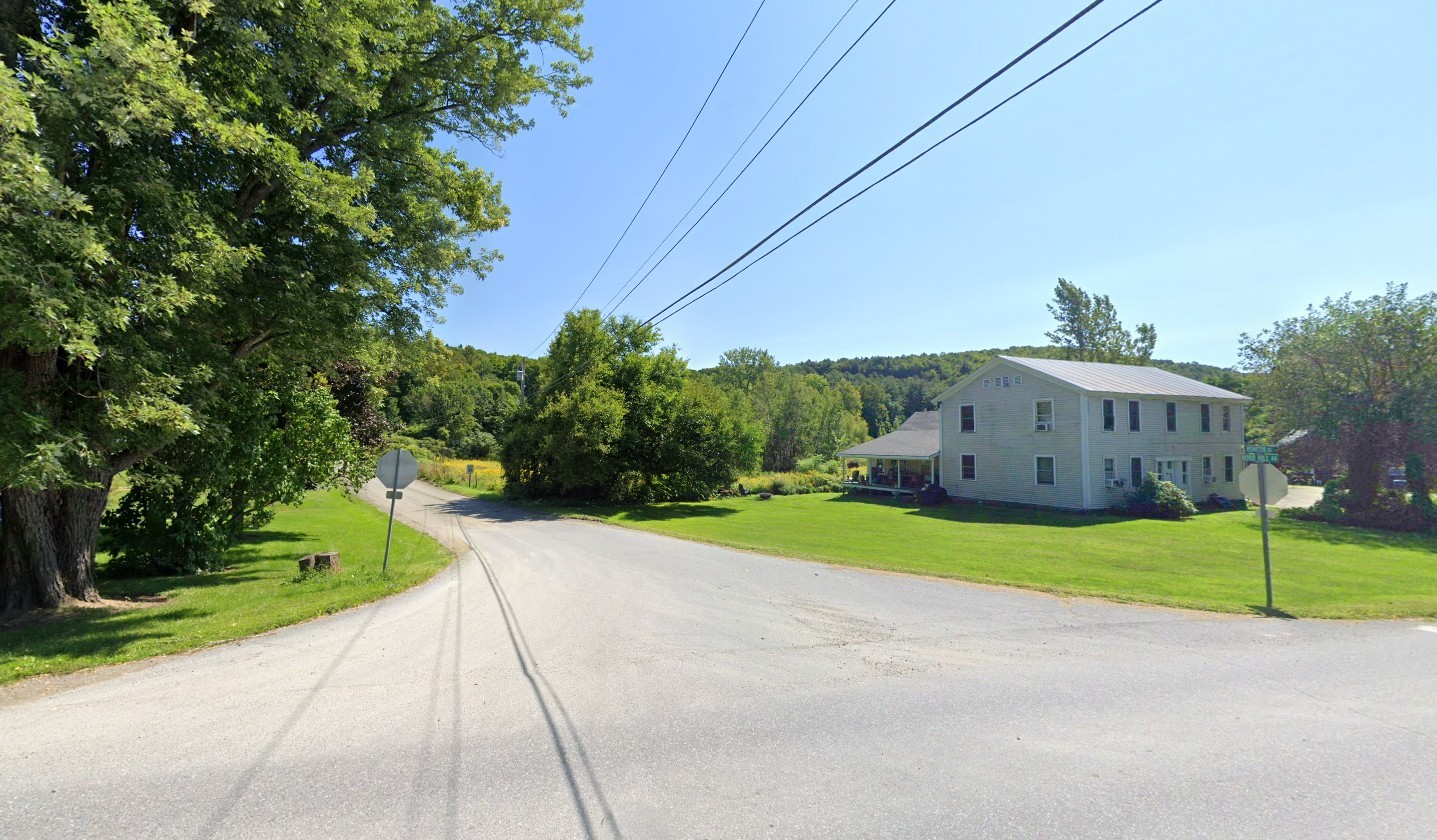 Take a Tour Through 20 of the Most Scenic Small Towns in Vermont’s ...