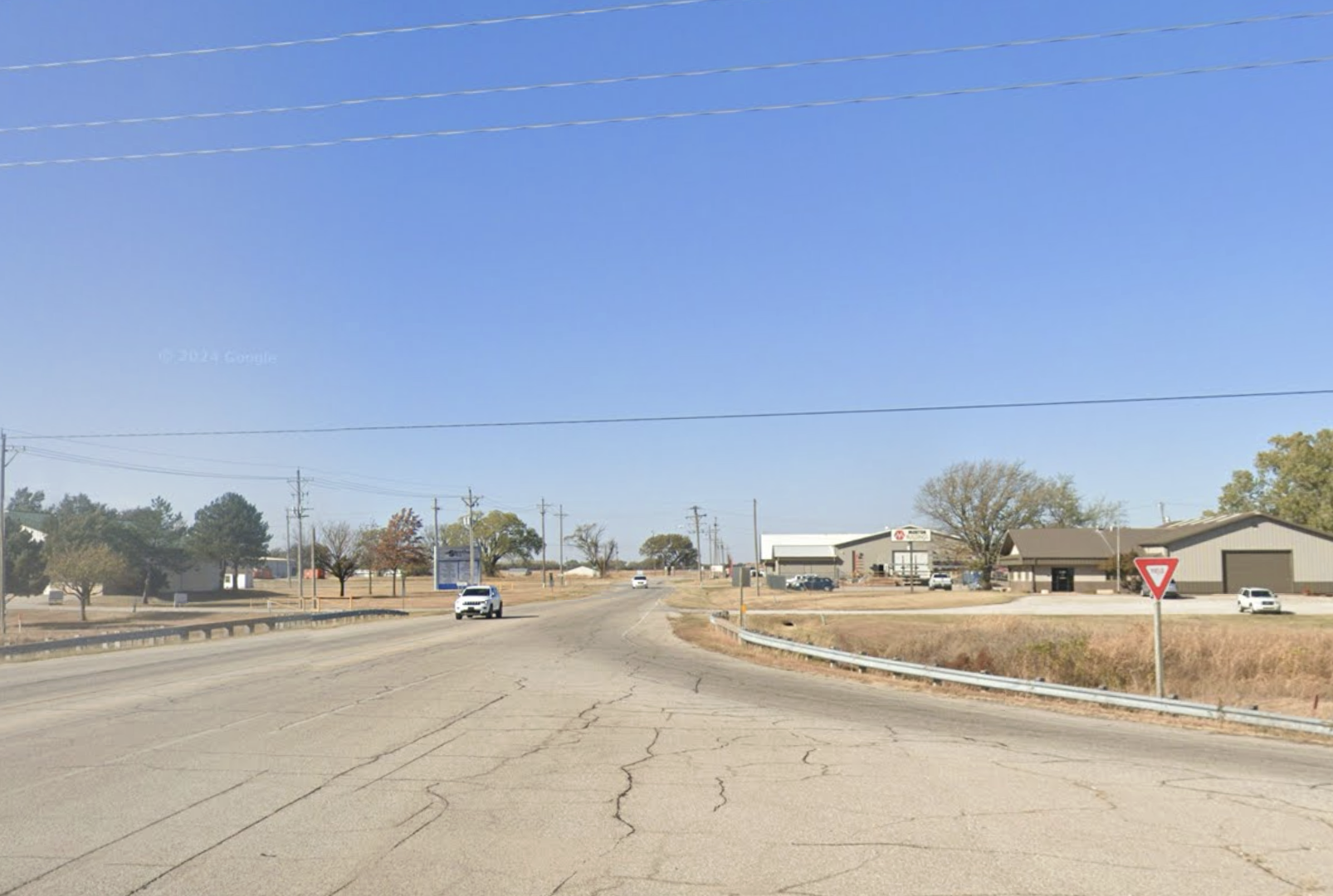 10 Secluded Neighborhoods Make Space Where the Edges Blur in Kansas ...