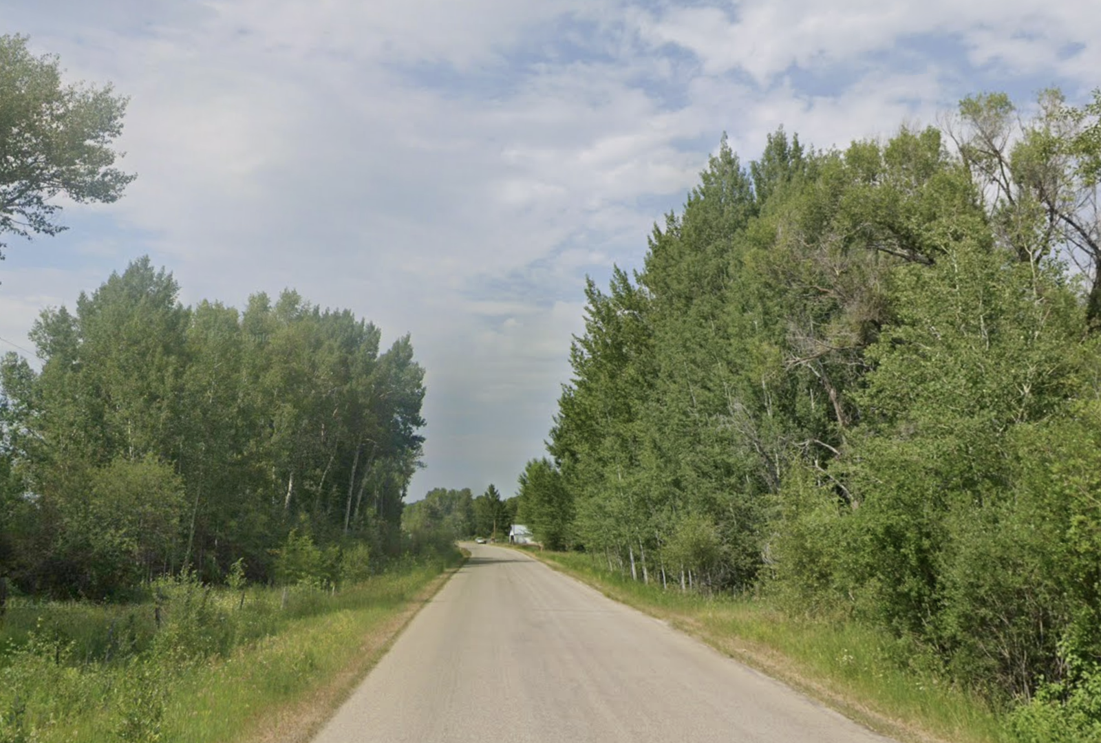 10 Secluded Neighborhoods that Share the Backcountry Wilderness of ...