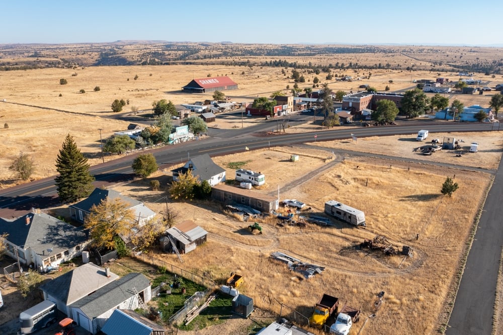 Step Back in Time with Visit to 16 Small Towns in Oregon Where the Past ...