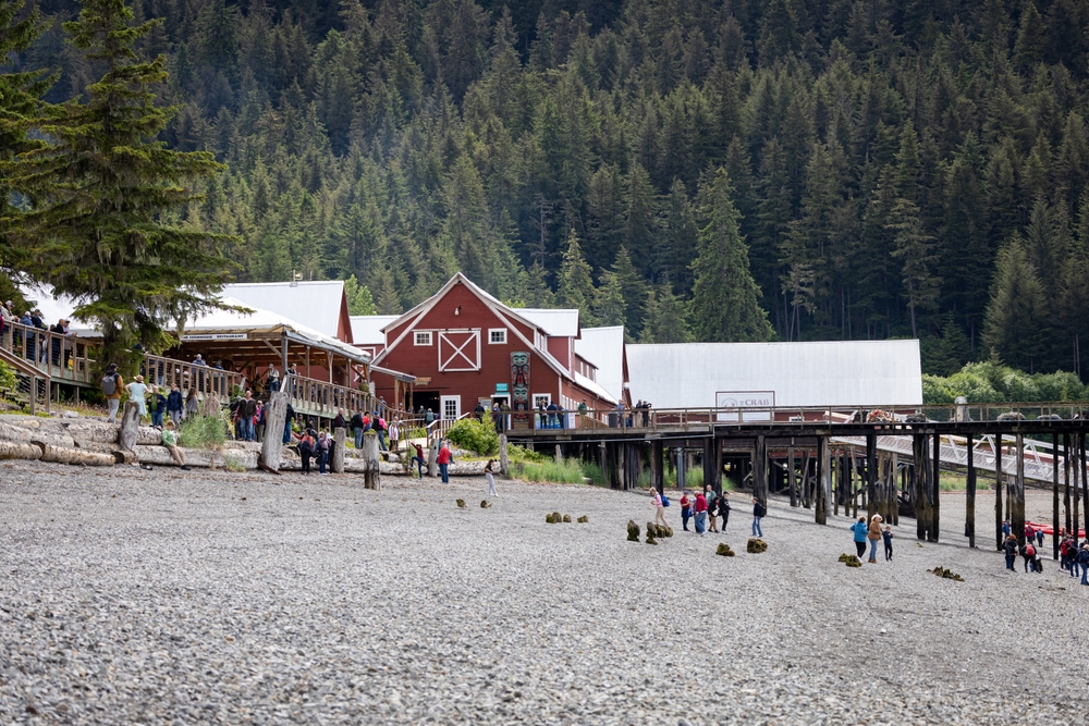 10 Secluded Towns Embrace the Calm at the Edge of the Wilderness in ...