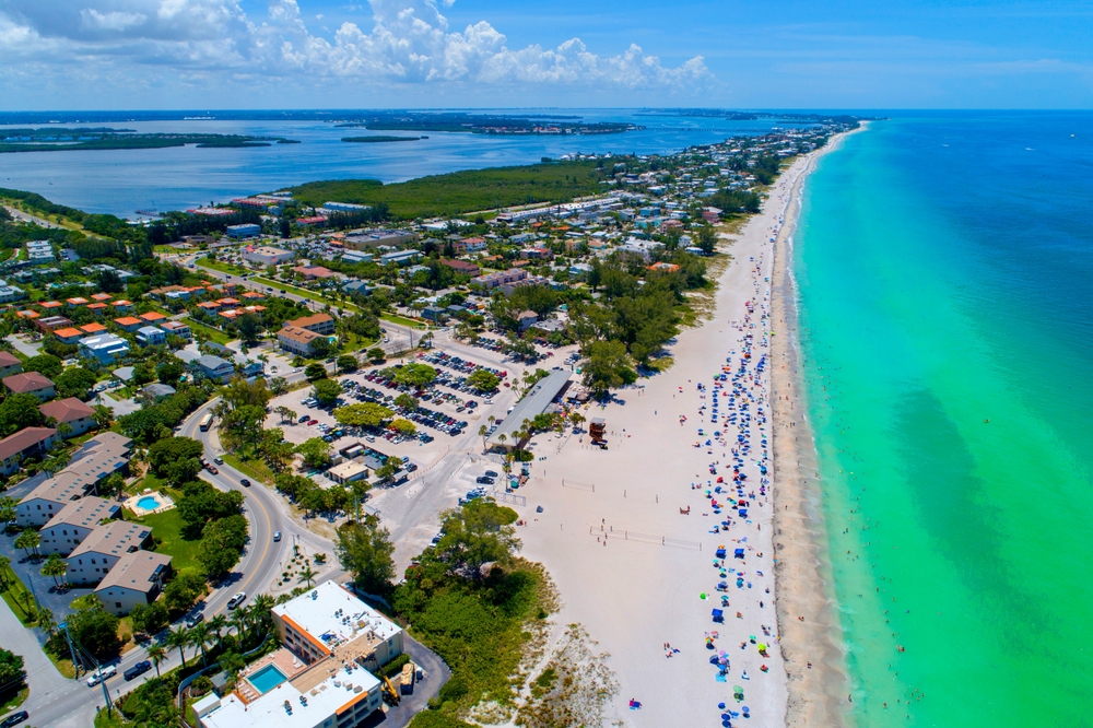 17 Scenic Seaside Towns in Western Florida Where Beachfront Relaxation ...