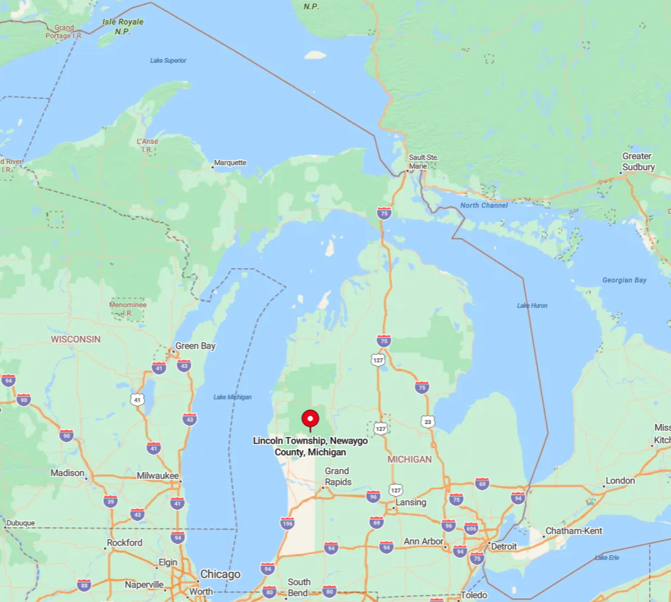 10 Secluded Neighborhoods Hidden Deep in the Forests of Western ...