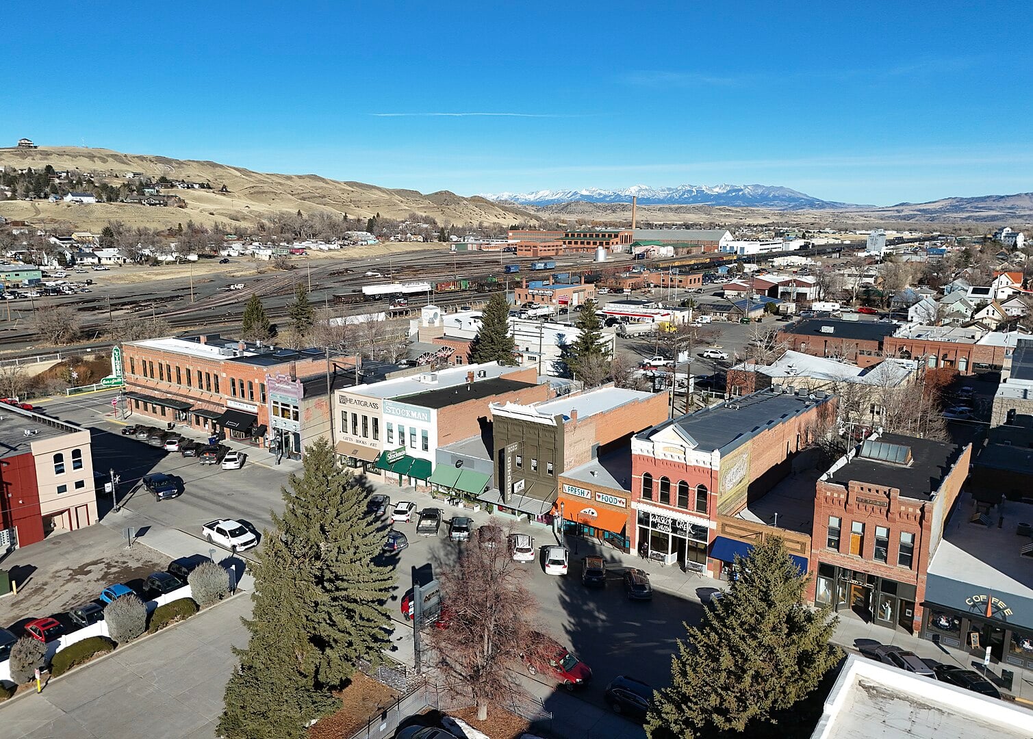 18 Small Towns in the North American West with Historic Ties to the ...