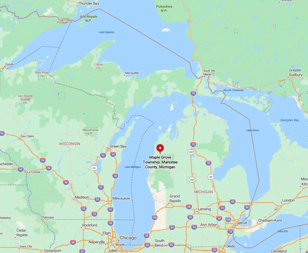 10 Secluded Neighborhoods Hidden Deep in the Forests of Western ...