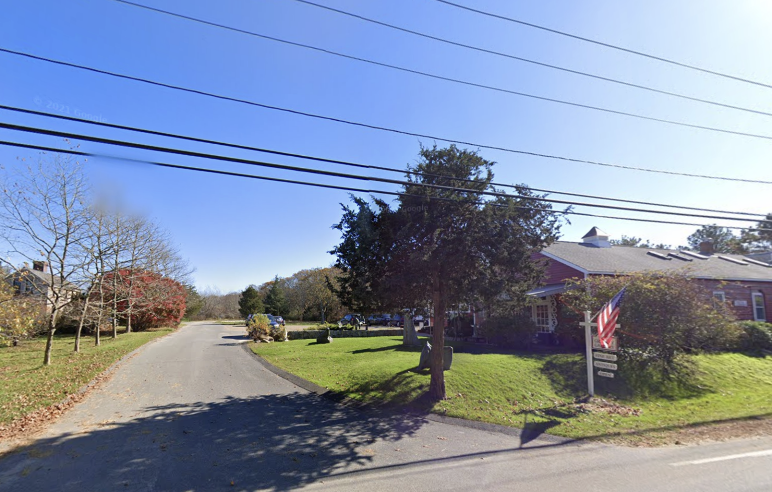 10 Secluded Neighborhoods on Martha’s Vineyard Nestled Between the ...