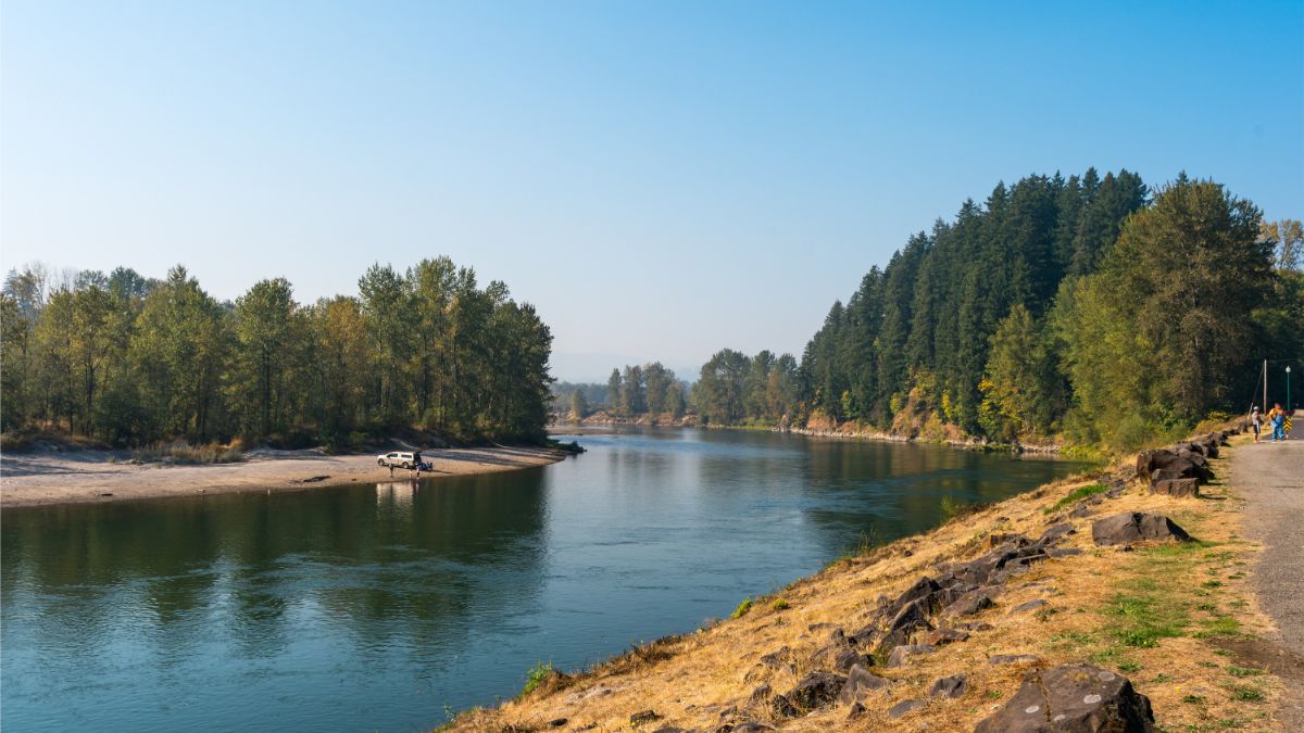 25 Secluded Towns Nestled in the Forests and River-Carved Landscapes of ...