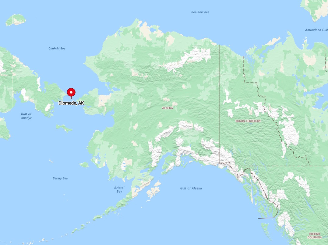 10 Secluded Towns Chilling Out on the Northern Edge of America in ...