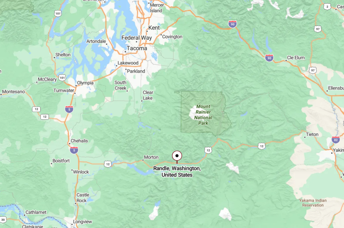 25 Secluded Towns Nestled in the Forests and River-Carved Landscapes of ...