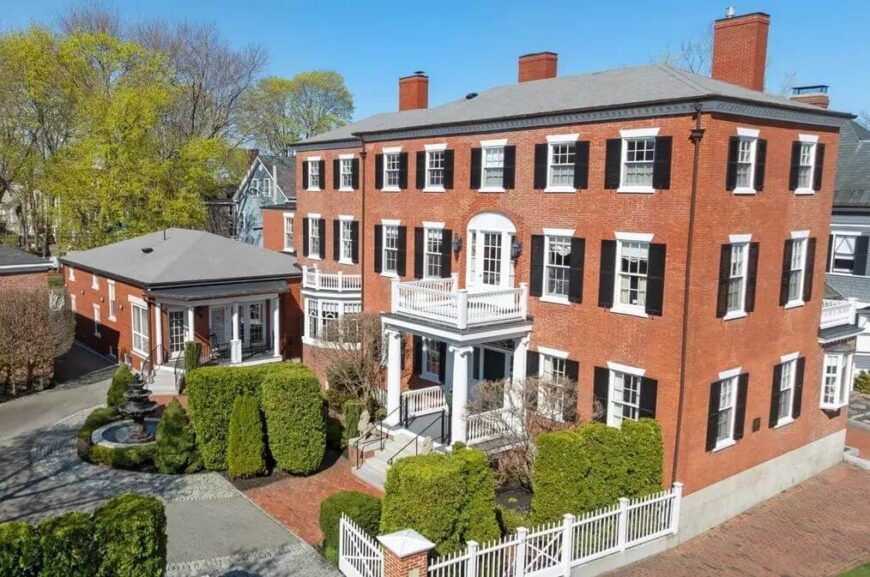 5 Historic Mansions in Massachusetts Steeped in Architectural Grandeur ...