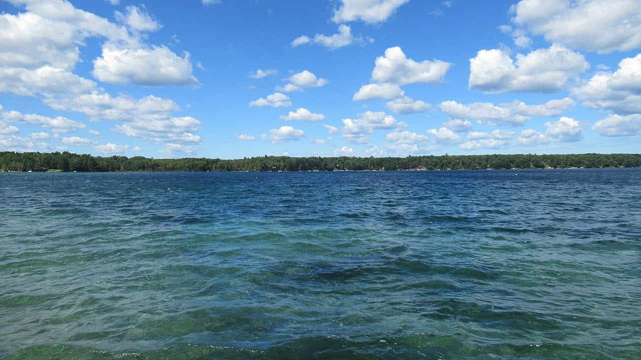 25 Secluded Towns Experience Life On The Edge In Northwest Michigan