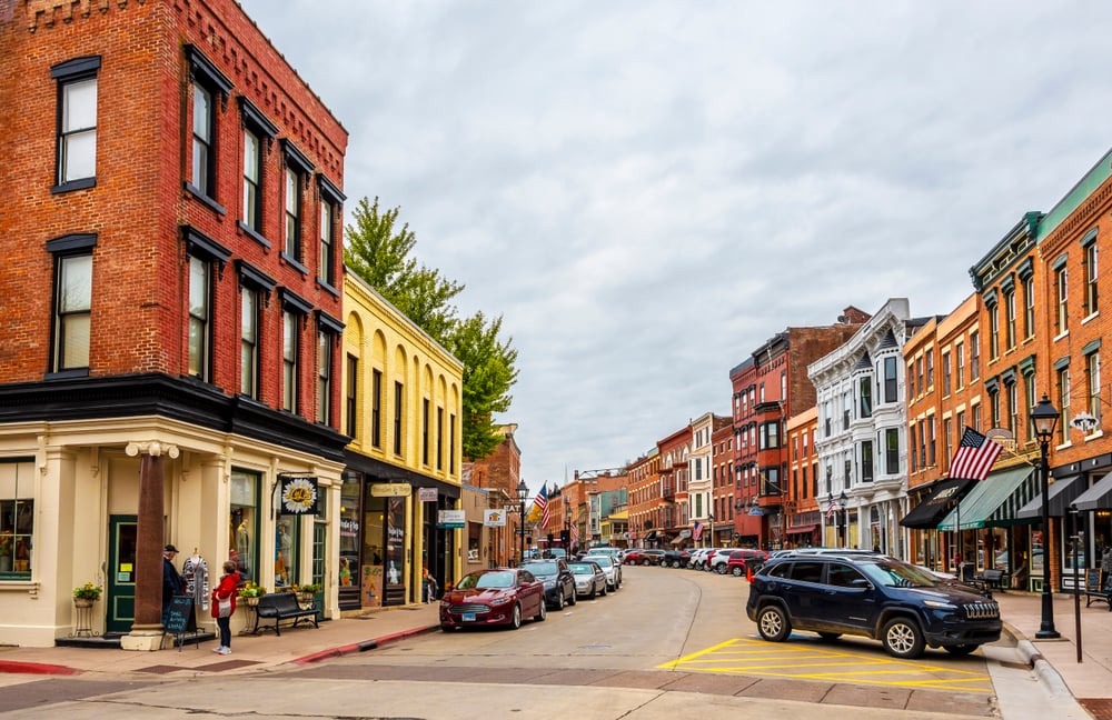 15 of the Best Small Towns in the American Midwest that Preserve their ...