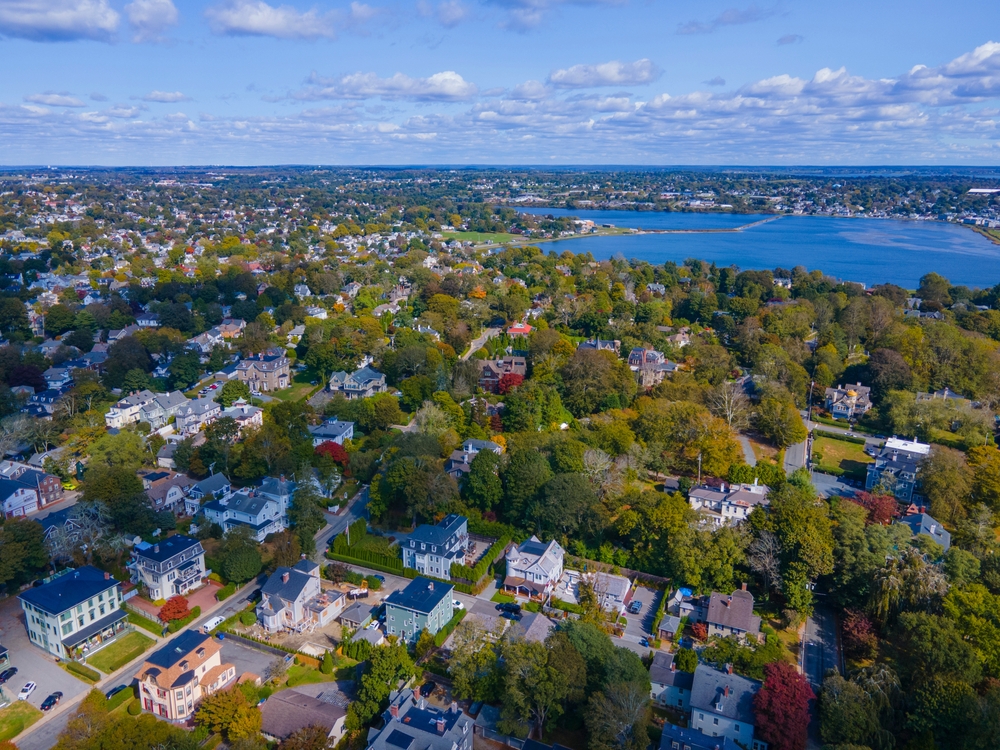 Visit 18 of the Most Scenic Seaside Villages Set Along the Rhode Island ...