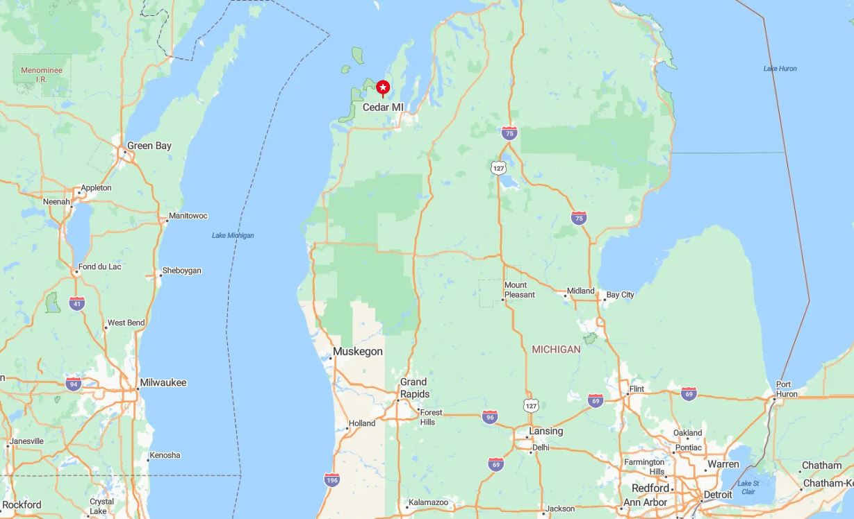25 Secluded Towns Experience Life on the Edge in Northwest Michigan ...