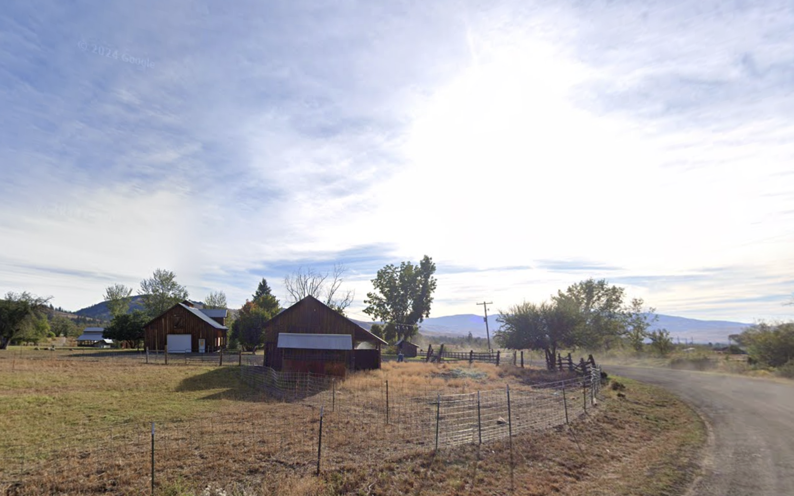 10 Secluded Towns Wallowing in the Remote Wilderness Surrounding Oregon ...