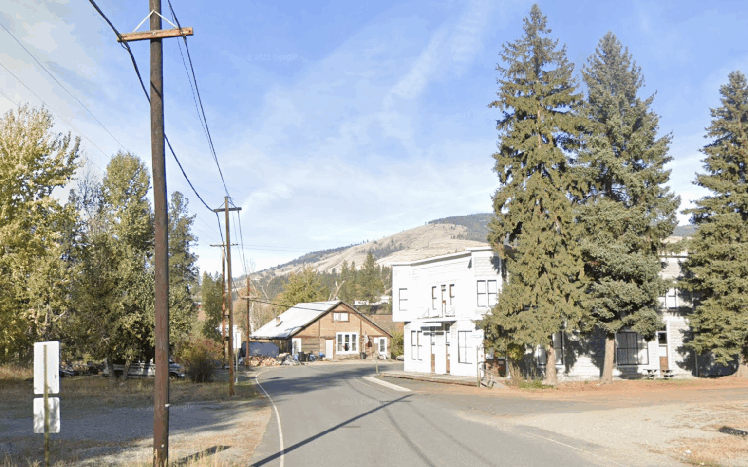 25 Secluded Towns Shaped by Borders and Backroads in Northeast ...