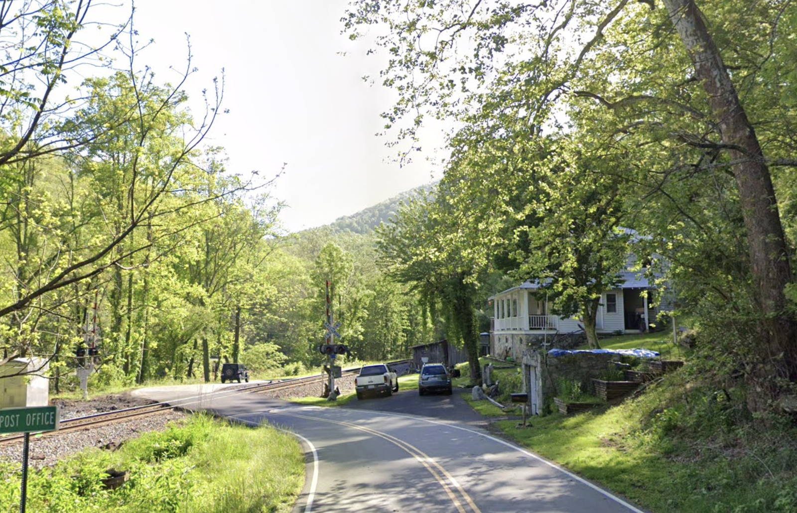 10 Secluded High Country Towns Along North Carolina’s Blue Ridge ...