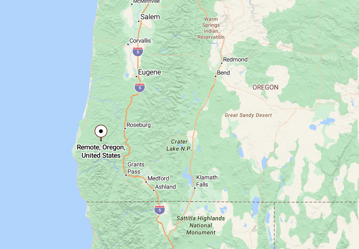 25 Secluded Towns Tucked Away in the Coastal Mountain Forests of ...
