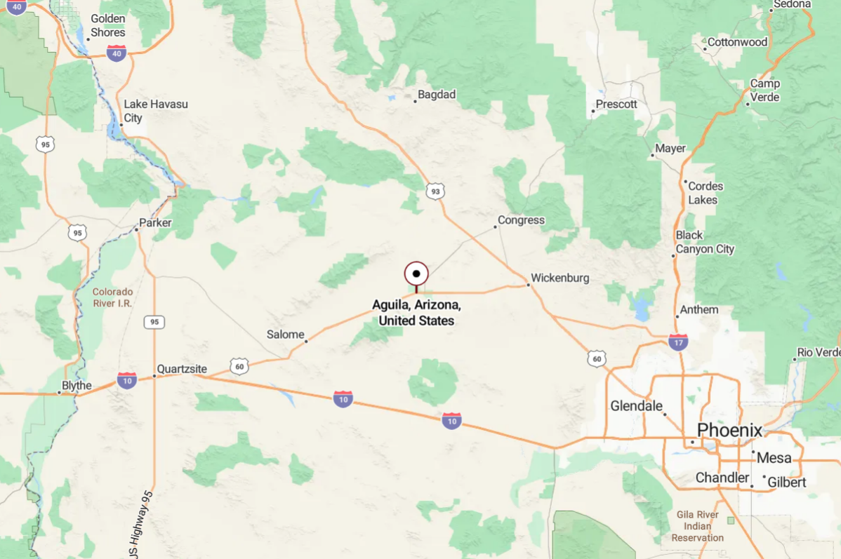 25 Secluded Towns Rooted Deep in the Rugged Desert Terrain of Southwest ...