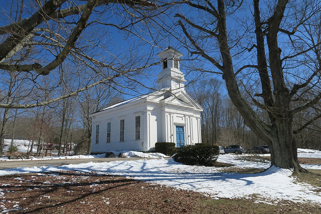25 Secluded Towns Sequestered in Quiet Pockets of Southeast Connecticut ...