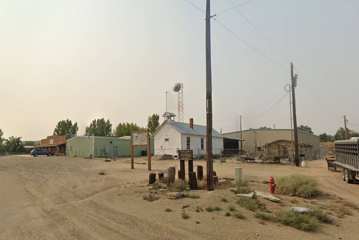 10 Secluded Towns Settled In and Around Southern Idaho’s Snake River ...