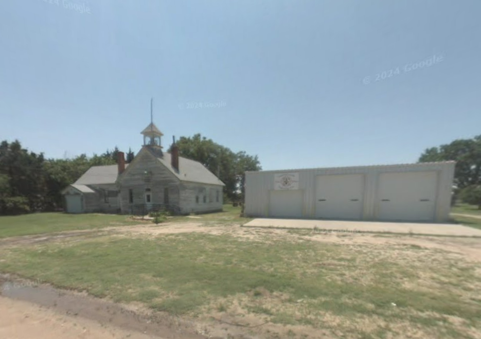 10 Secluded Towns Surrounded By Open Sky in Kansas’ Great Bend Prairie ...