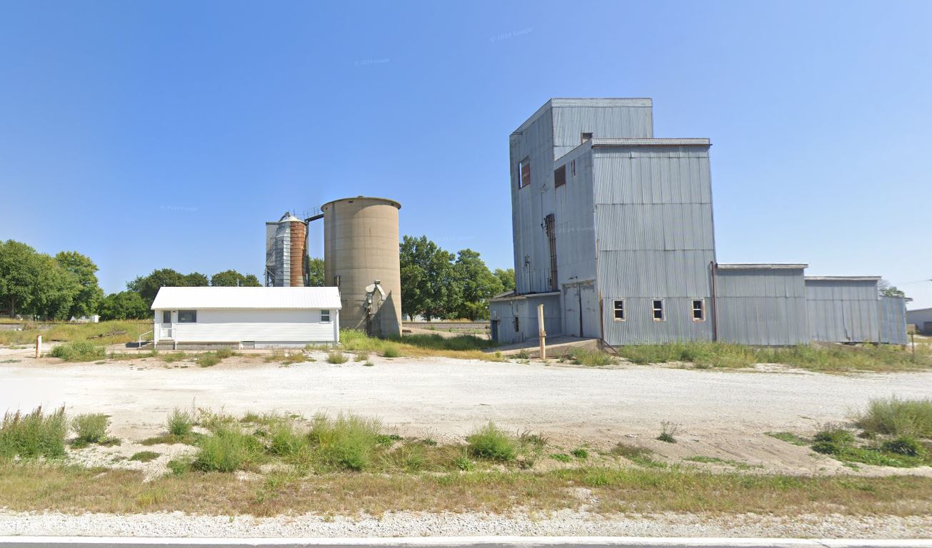 25 Secluded Towns Nestled in the Quiet Pockets of Western Illinois ...