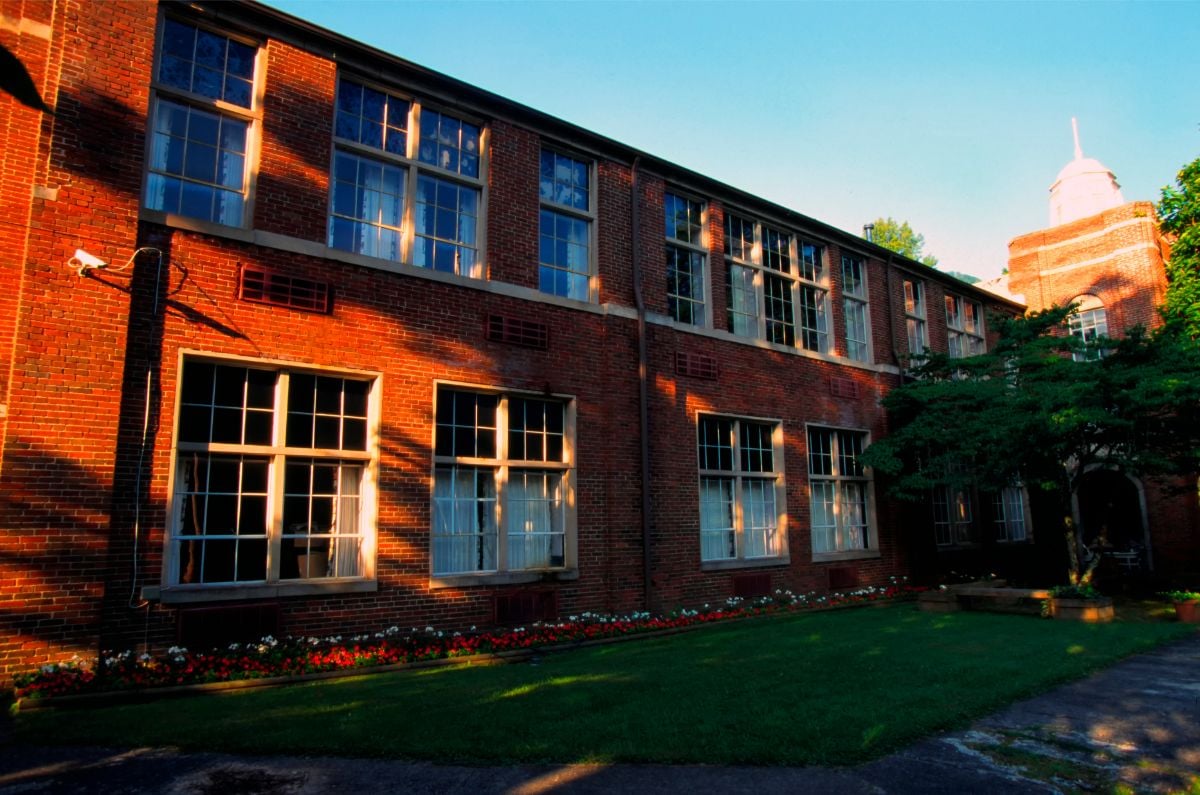 25 Secluded Towns Tucked into the Backroads of Eastern Kentucky