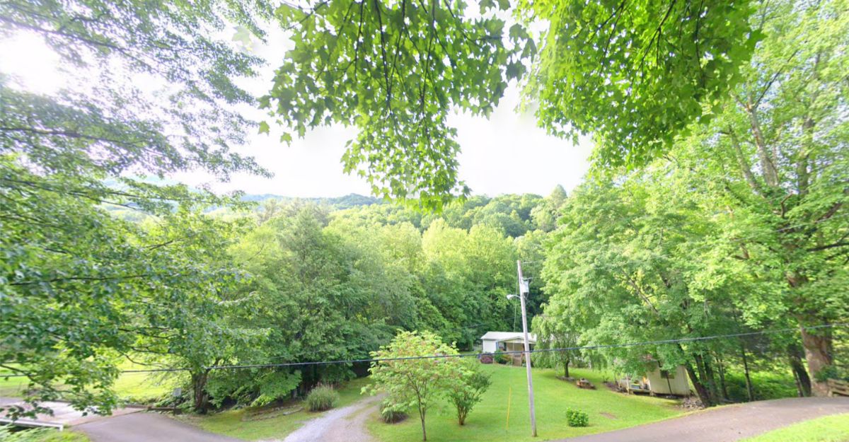25 Secluded Towns Tucked into the Folds of the Appalachian Mountains in ...