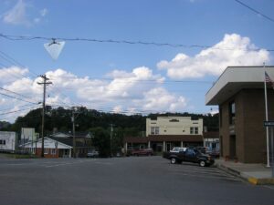 25 Secluded Towns Tucked into the Backroads of Eastern Kentucky – Home ...